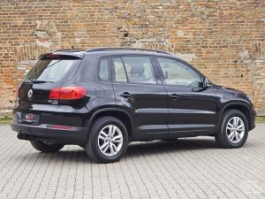 Melns Volkswagen Tiguan 2012 Viļņa, ar dzinēja tilpumu 2.00 L un nobraukumu 214 tūkst. km par 7600 €, foto 6 vietnē AUTOMOTO.COM.LV