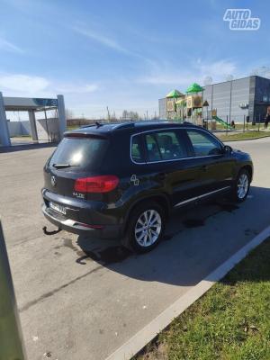 Melns Volkswagen Tiguan 2012 Pasvalys, ar dzinēja tilpumu 2.00 L un nobraukumu 288 tūkst. km par 8500 €, foto 8 vietnē AUTOMOTO.COM.LV