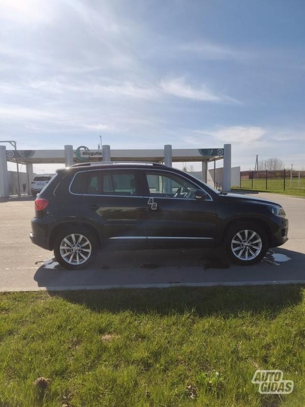 Melns Volkswagen Tiguan 2012 Pasvalys, ar dzinēja tilpumu 2.00 L un nobraukumu 288 tūkst. km par 8500 €, foto 8 vietnē AUTOMOTO.COM.LV