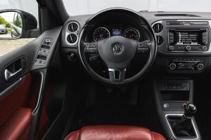 Melns Volkswagen Tiguan 2012 Ventspils, ar dzinēja tilpumu 2.00 L un nobraukumu 162 tūkst. km par 11250 €, foto 15 vietnē AUTOMOTO.COM.LV