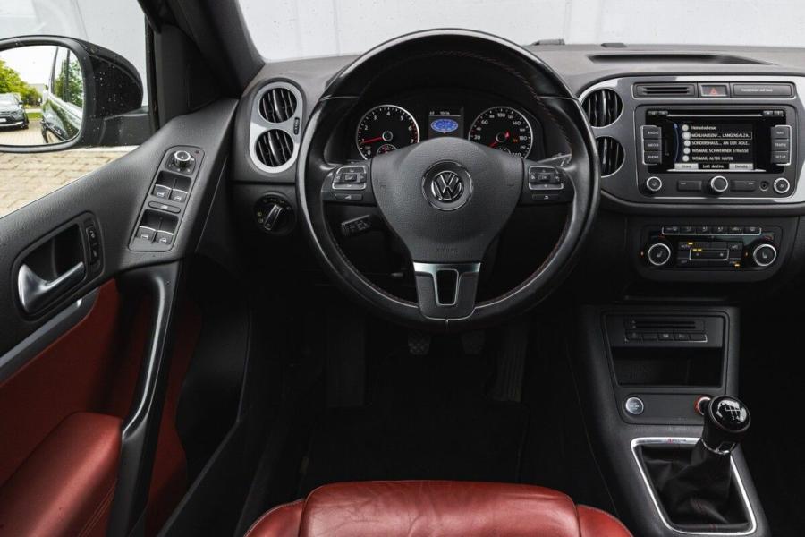 Melns Volkswagen Tiguan 2012 Ventspils, ar dzinēja tilpumu 2.00 L un nobraukumu 162 tūkst. km par 11250 €, foto 15 vietnē AUTOMOTO.COM.LV