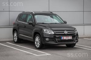 Black Volkswagen Tiguan 2012 in Riga, with an engine capacity of 2.00 L and mileage of 242 thousand km for 9990 €, photo 4 on AUTOMOTO.COM.LV