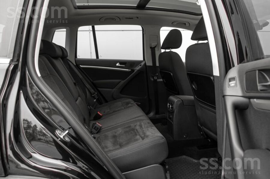 Black Volkswagen Tiguan 2012 in Riga, with an engine capacity of 2.00 L and mileage of 242 thousand km for 9990 €, photo 13 on AUTOMOTO.COM.LV
