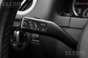 Black Volkswagen Tiguan 2012 in Riga, with an engine capacity of 2.00 L and mileage of 242 thousand km for 9990 €, photo 17 on AUTOMOTO.COM.LV