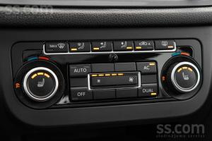 Black Volkswagen Tiguan 2012 in Riga, with an engine capacity of 2.00 L and mileage of 242 thousand km for 9990 €, photo 24 on AUTOMOTO.COM.LV