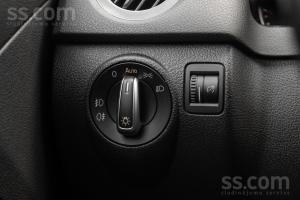 Black Volkswagen Tiguan 2012 in Riga, with an engine capacity of 2.00 L and mileage of 242 thousand km for 9990 €, photo 29 on AUTOMOTO.COM.LV