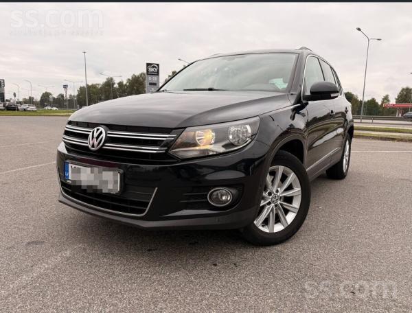 Melns Volkswagen Tiguan 2012 Rīga, ar dzinēja tilpumu 2.00 L un nobraukumu 0 tūkst. km par 8500 €, foto 1 vietnē AUTOMOTO.COM.LV