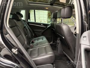Black Volkswagen Tiguan 2012 in Riga, with an engine capacity of 2.00 L and mileage of 0 thousand km for 8500 €, photo 14 on AUTOMOTO.COM.LV