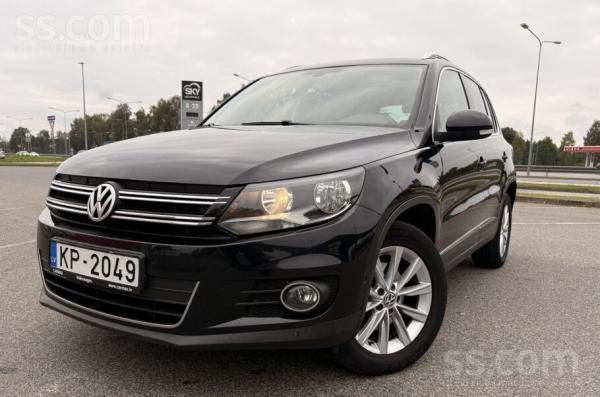 Melns Volkswagen Tiguan 2012 Rīga, ar dzinēja tilpumu 2.00 L un nobraukumu 0 tūkst. km par 7499 €, foto 1 vietnē AUTOMOTO.COM.LV