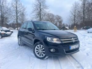 Black Volkswagen Tiguan 2012 in Kuldiga, with an engine capacity of 2.00 L and mileage of 320 thousand km for 8490 €, photo  on AUTOMOTO.COM.LV