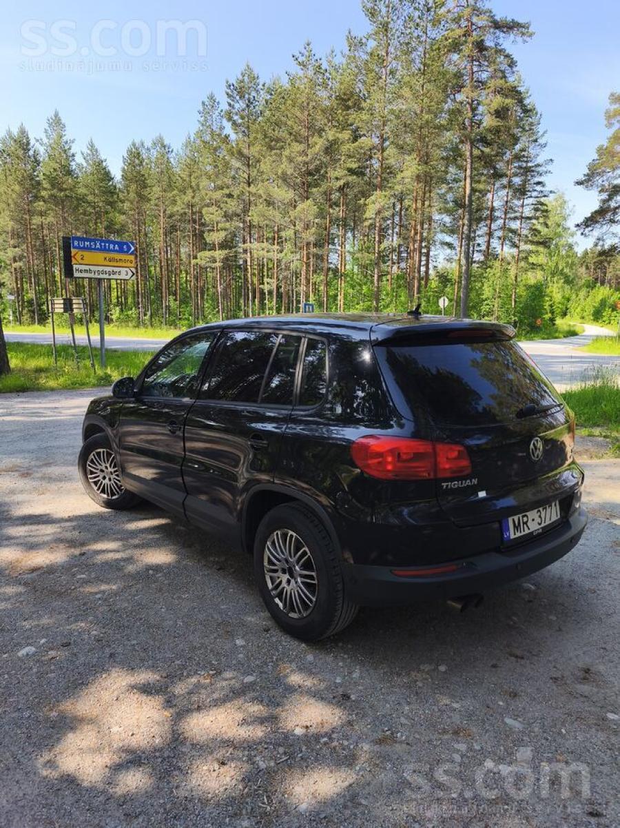 Melns Volkswagen Tiguan 2012 Ventspils, ar dzinēja tilpumu 2.00 L un nobraukumu 252 tūkst. km par 8500 €, foto 5 vietnē AUTOMOTO.COM.LV