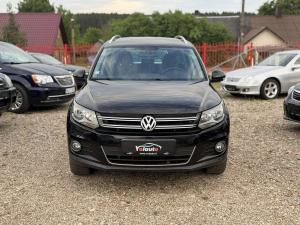 Black Volkswagen Tiguan 2012 in Vilnius, with an engine capacity of 1.97 L and mileage of 243 thousand km for 8500 €, photo 4 on AUTOMOTO.COM.LV