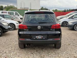 Black Volkswagen Tiguan 2012 in Vilnius, with an engine capacity of 1.97 L and mileage of 243 thousand km for 8500 €, photo 5 on AUTOMOTO.COM.LV