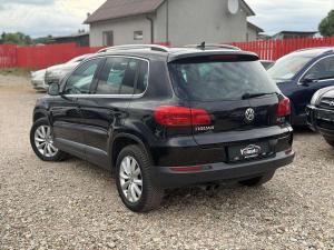 Black Volkswagen Tiguan 2012 in Vilnius, with an engine capacity of 1.97 L and mileage of 243 thousand km for 8500 €, photo 10 on AUTOMOTO.COM.LV
