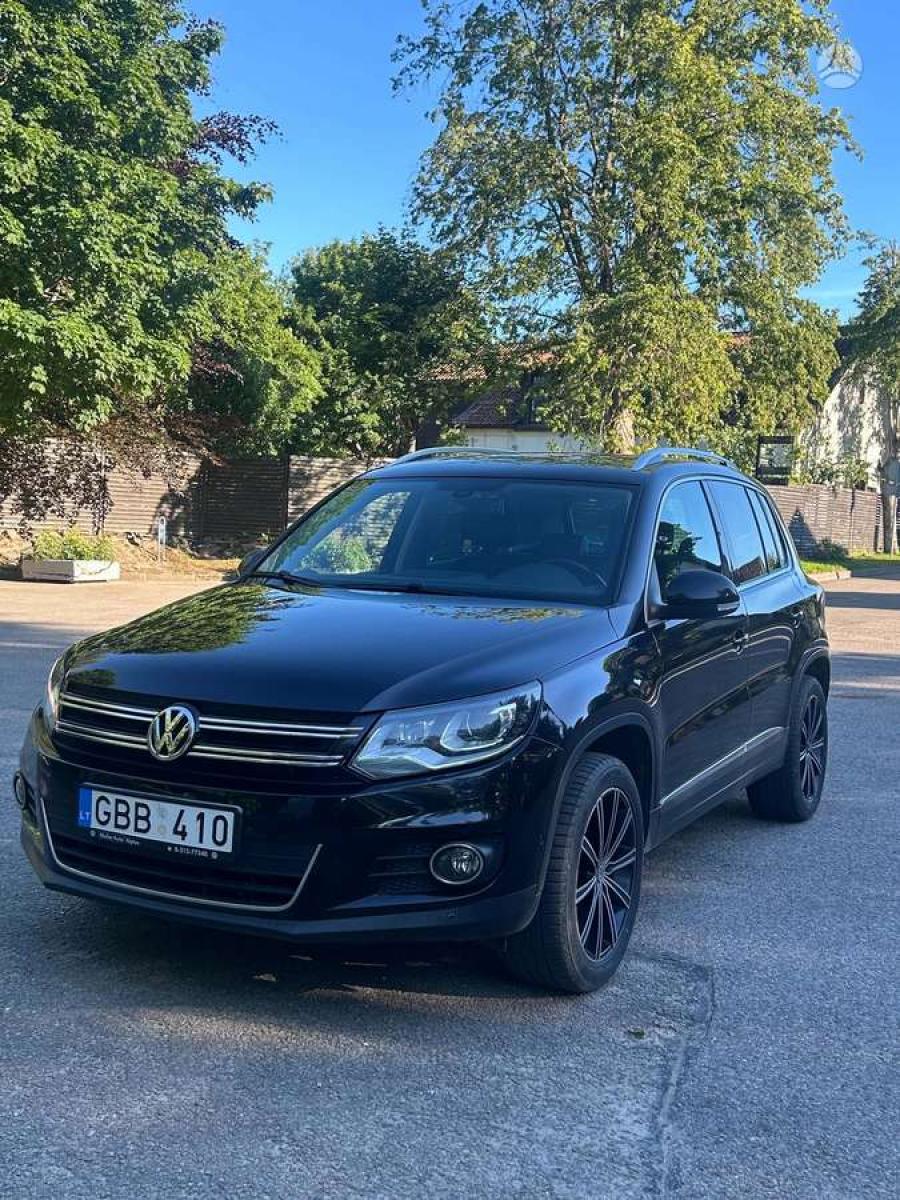 Melns Volkswagen Tiguan 2012 Klaipėda, ar dzinēja tilpumu 1.97 L un nobraukumu 141 tūkst. km par 9100 €, foto 15 vietnē AUTOMOTO.COM.LV
