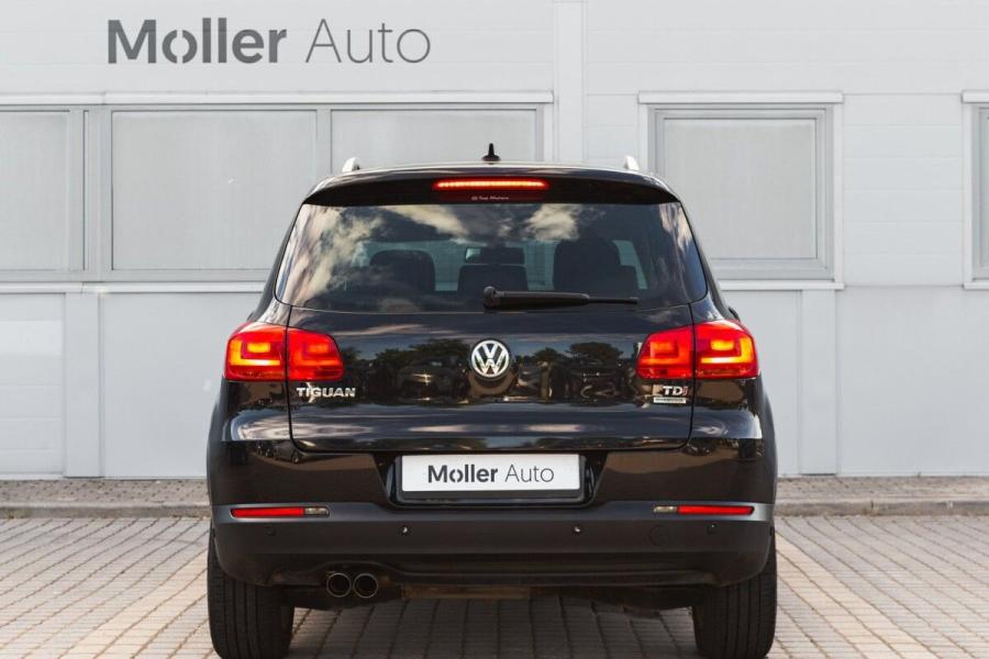 Melns Volkswagen Tiguan 2012 Ventspils, ar dzinēja tilpumu 2.00 L un nobraukumu 268 tūkst. km par 7500 €, foto 5 vietnē AUTOMOTO.COM.LV