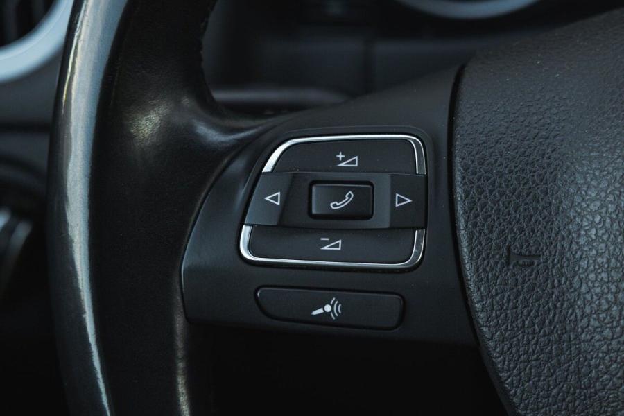 Melns Volkswagen Tiguan 2012 Ventspils, ar dzinēja tilpumu 2.00 L un nobraukumu 268 tūkst. km par 7500 €, foto 17 vietnē AUTOMOTO.COM.LV