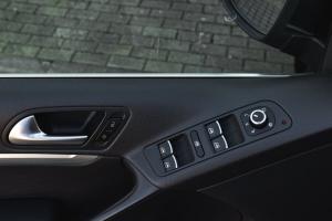 Melns Volkswagen Tiguan 2012 Ventspils, ar dzinēja tilpumu 2.00 L un nobraukumu 268 tūkst. km par 7500 €, foto 27 vietnē AUTOMOTO.COM.LV