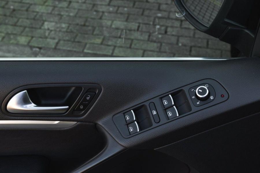 Melns Volkswagen Tiguan 2012 Ventspils, ar dzinēja tilpumu 2.00 L un nobraukumu 268 tūkst. km par 7500 €, foto 27 vietnē AUTOMOTO.COM.LV