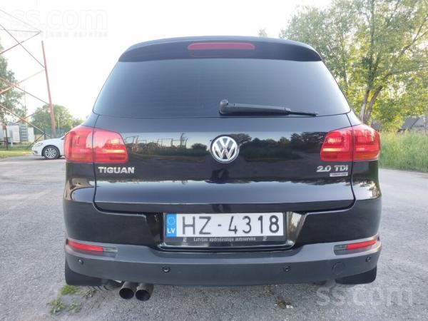 Melns Volkswagen Tiguan 2012 Jēkabpils, ar dzinēja tilpumu 2.00 L un nobraukumu 415 tūkst. km par 7500 €, foto 2 vietnē AUTOMOTO.COM.LV