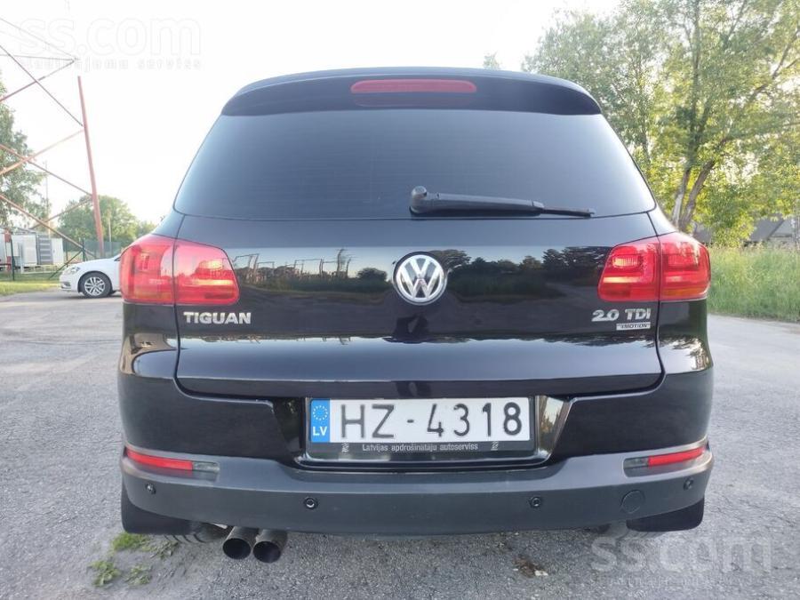 Melns Volkswagen Tiguan 2012 Jēkabpils, ar dzinēja tilpumu 2.00 L un nobraukumu 415 tūkst. km par 7500 €, foto 3 vietnē AUTOMOTO.COM.LV