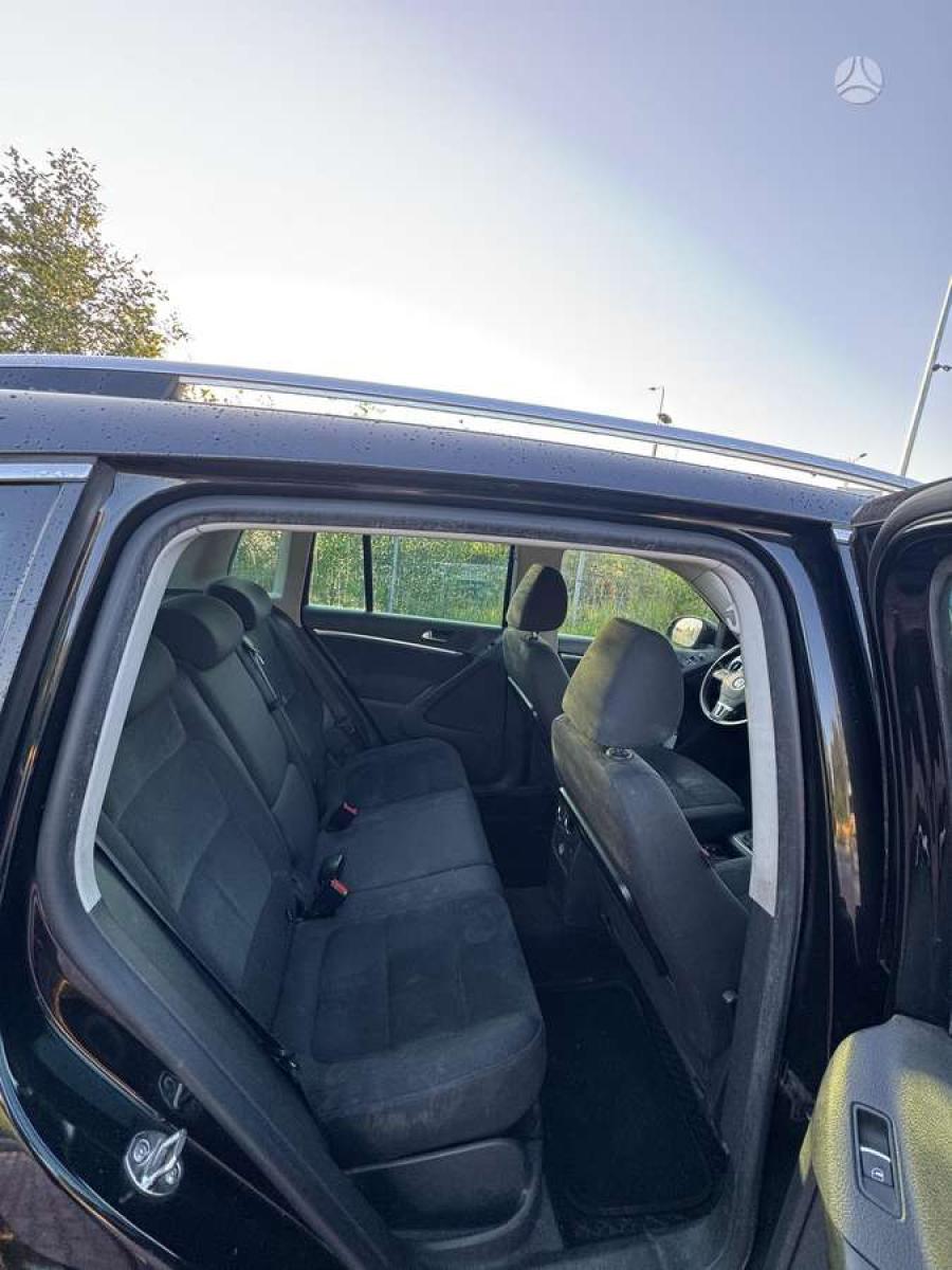 Melns Volkswagen Tiguan 2012 Viļņa, ar dzinēja tilpumu 1.97 L un nobraukumu 550 tūkst. km par 4950 €, foto 12 vietnē AUTOMOTO.COM.LV