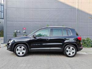 Melns Volkswagen Tiguan 2012 Klaipėda, ar dzinēja tilpumu 1.97 L un nobraukumu 260 tūkst. km par 8950 €, foto 10 vietnē AUTOMOTO.COM.LV