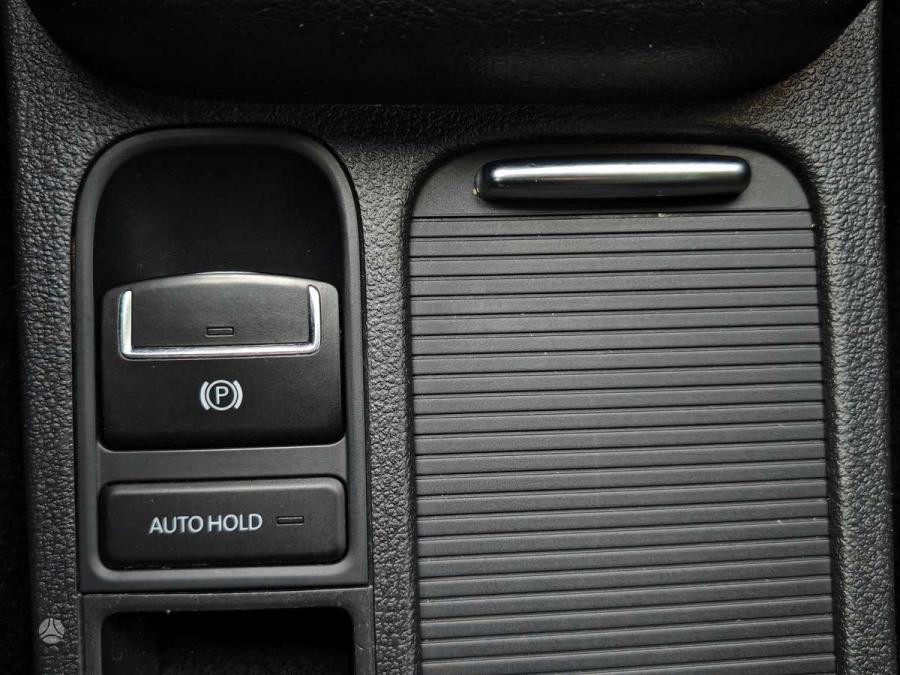 Melns Volkswagen Tiguan 2012 Klaipėda, ar dzinēja tilpumu 1.97 L un nobraukumu 260 tūkst. km par 8950 €, foto 29 vietnē AUTOMOTO.COM.LV