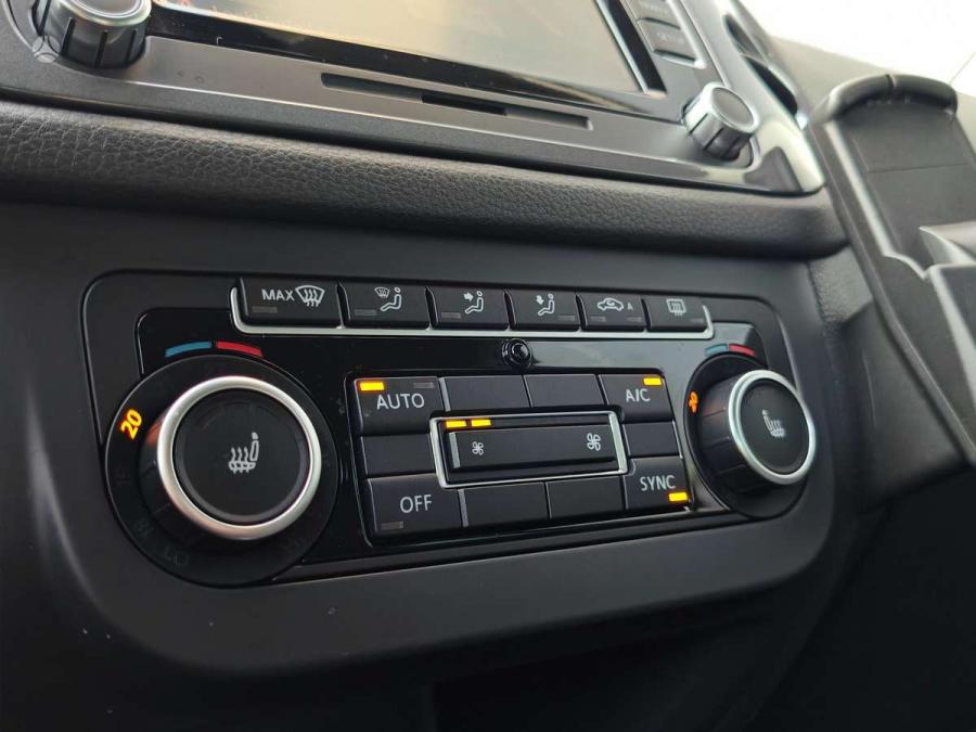 Melns Volkswagen Tiguan 2012 Klaipėda, ar dzinēja tilpumu 1.97 L un nobraukumu 260 tūkst. km par 8950 €, foto 32 vietnē AUTOMOTO.COM.LV