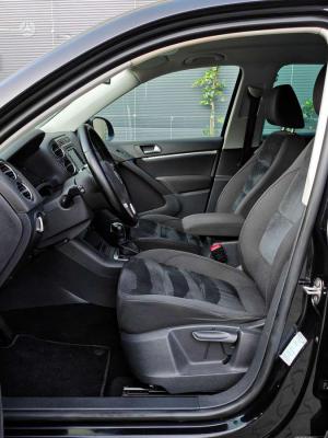 Melns Volkswagen Tiguan 2012 Klaipėda, ar dzinēja tilpumu 1.97 L un nobraukumu 260 tūkst. km par 8950 €, foto 37 vietnē AUTOMOTO.COM.LV