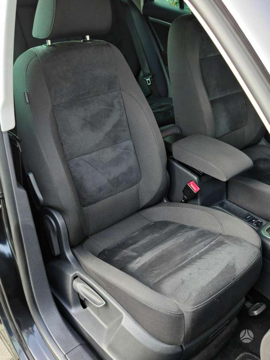 Melns Volkswagen Tiguan 2012 Klaipėda, ar dzinēja tilpumu 1.97 L un nobraukumu 260 tūkst. km par 8950 €, foto 43 vietnē AUTOMOTO.COM.LV