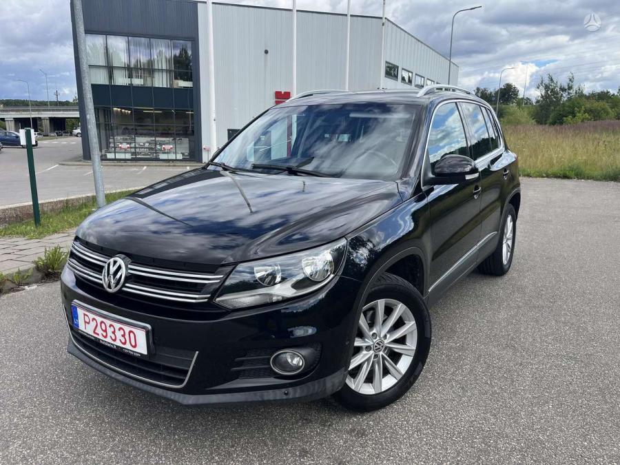 Melns Volkswagen Tiguan 2012 Viļņa, ar dzinēja tilpumu 1.39 L un nobraukumu 234 tūkst. km par 8950 €, foto 1 vietnē AUTOMOTO.COM.LV