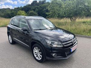 Melns Volkswagen Tiguan 2012 Viļņa, ar dzinēja tilpumu 1.39 L un nobraukumu 234 tūkst. km par 8950 €, foto 4 vietnē AUTOMOTO.COM.LV