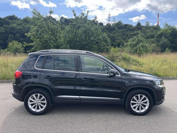 Melns Volkswagen Tiguan 2012 Viļņa, ar dzinēja tilpumu 1.39 L un nobraukumu 234 tūkst. km par 8950 €, foto 4 vietnē AUTOMOTO.COM.LV