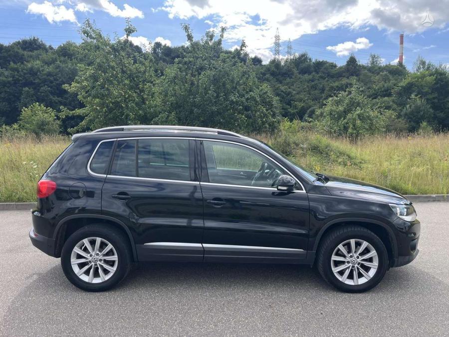 Melns Volkswagen Tiguan 2012 Viļņa, ar dzinēja tilpumu 1.39 L un nobraukumu 234 tūkst. km par 8950 €, foto 5 vietnē AUTOMOTO.COM.LV