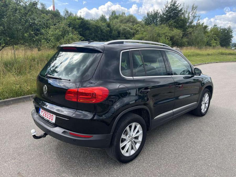 Melns Volkswagen Tiguan 2012 Viļņa, ar dzinēja tilpumu 1.39 L un nobraukumu 234 tūkst. km par 8950 €, foto 6 vietnē AUTOMOTO.COM.LV