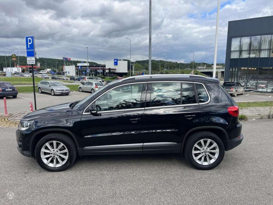 Melns Volkswagen Tiguan 2012 Viļņa, ar dzinēja tilpumu 1.39 L un nobraukumu 234 tūkst. km par 8950 €, foto 9 vietnē AUTOMOTO.COM.LV