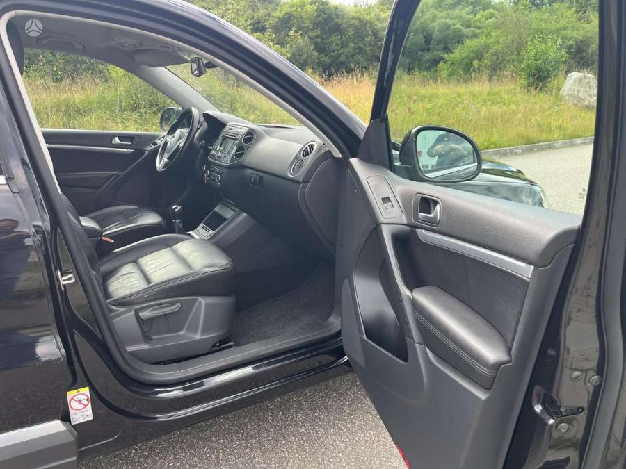 Melns Volkswagen Tiguan 2012 Viļņa, ar dzinēja tilpumu 1.39 L un nobraukumu 234 tūkst. km par 8950 €, foto 14 vietnē AUTOMOTO.COM.LV