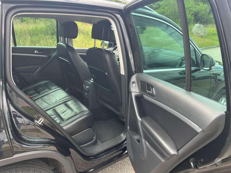 Melns Volkswagen Tiguan 2012 Viļņa, ar dzinēja tilpumu 1.39 L un nobraukumu 234 tūkst. km par 8950 €, foto 17 vietnē AUTOMOTO.COM.LV