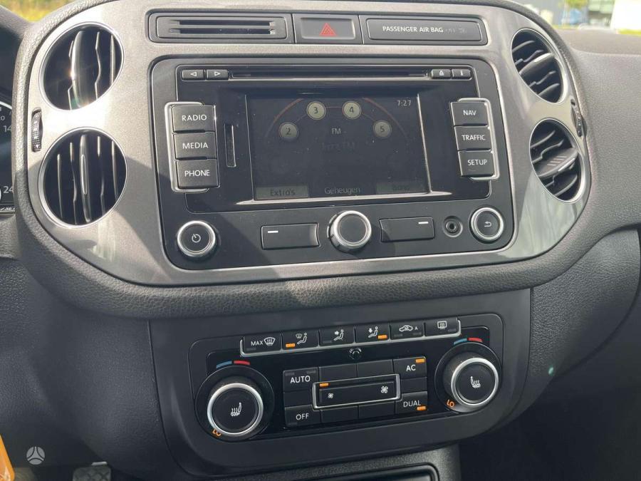 Melns Volkswagen Tiguan 2012 Viļņa, ar dzinēja tilpumu 1.39 L un nobraukumu 234 tūkst. km par 8950 €, foto 27 vietnē AUTOMOTO.COM.LV