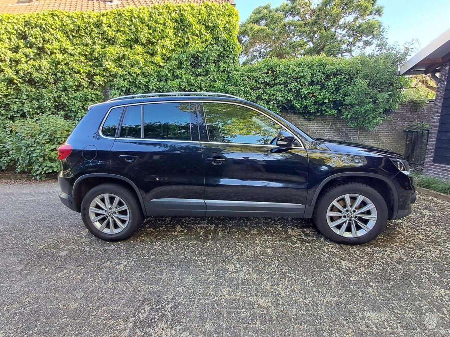 Melns Volkswagen Tiguan 2012 Viļņa, ar dzinēja tilpumu 1.39 L un nobraukumu 234 tūkst. km par 8950 €, foto 40 vietnē AUTOMOTO.COM.LV