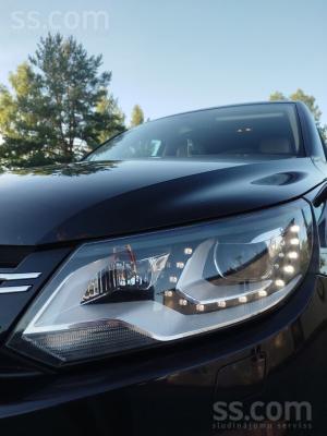 Black Volkswagen Tiguan 2012 in Ogre, with an engine capacity of 2.00 L and mileage of 415 thousand km for 5700 €, photo 3 on AUTOMOTO.COM.LV
