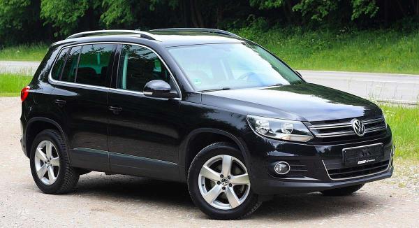 Melns Volkswagen Tiguan 2012 Kretinga, ar dzinēja tilpumu 1.97 L un nobraukumu 264 tūkst. km par 7999 €, foto 8 vietnē AUTOMOTO.COM.LV