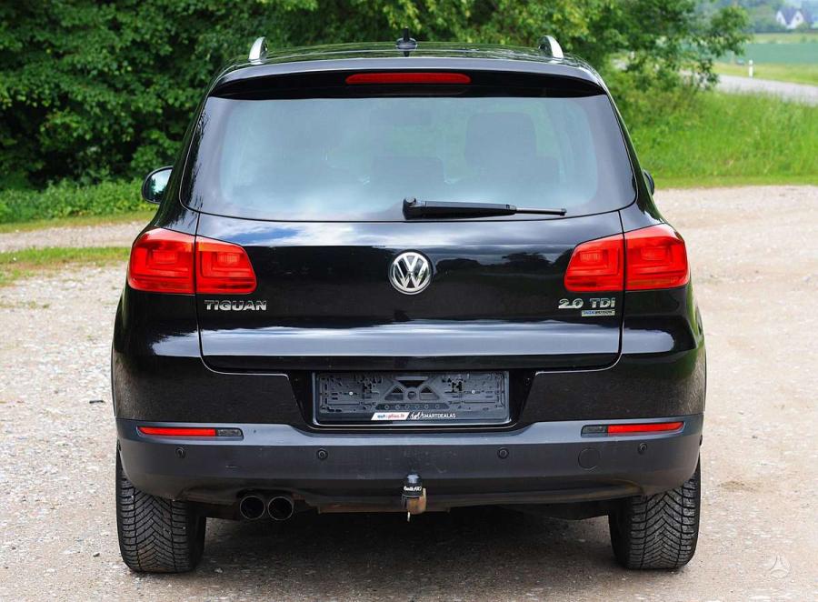Black Volkswagen Tiguan 2012 in Kretinga, with an engine capacity of 1.97 L and mileage of 264 thousand km for 7999 €, photo 13 on AUTOMOTO.COM.LV
