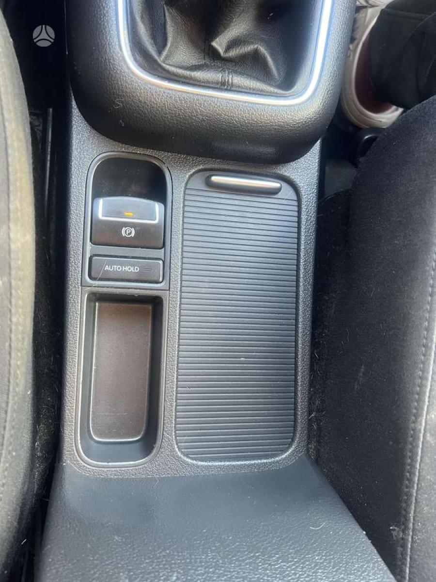 Melns Volkswagen Tiguan 2012 Tauragė, ar dzinēja tilpumu 2.00 L un nobraukumu 152 tūkst. km par 7400 €, foto 14 vietnē AUTOMOTO.COM.LV