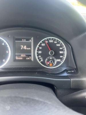 Melns Volkswagen Tiguan 2012 Tauragė, ar dzinēja tilpumu 2.00 L un nobraukumu 152 tūkst. km par 7400 €, foto 16 vietnē AUTOMOTO.COM.LV