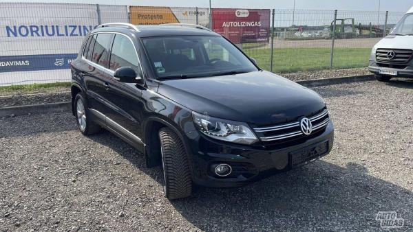 Volkswagen Tiguan 2012 in Marijampole on AUTOMOTO.COM.LV Black Volkswagen Tiguan 2012 in Marijampole, with an engine capacity of 2.00 L and mileage of 246 thousand km for 9490 β¬, photo 7 on AUTOMOTO.COM.LV