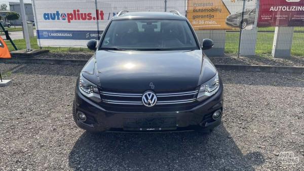 Volkswagen Tiguan 2012 in Marijampole on AUTOMOTO.COM.LV Black Volkswagen Tiguan 2012 in Marijampole, with an engine capacity of 2.00 L and mileage of 246 thousand km for 9490 β¬, photo 10 on AUTOMOTO.COM.LV