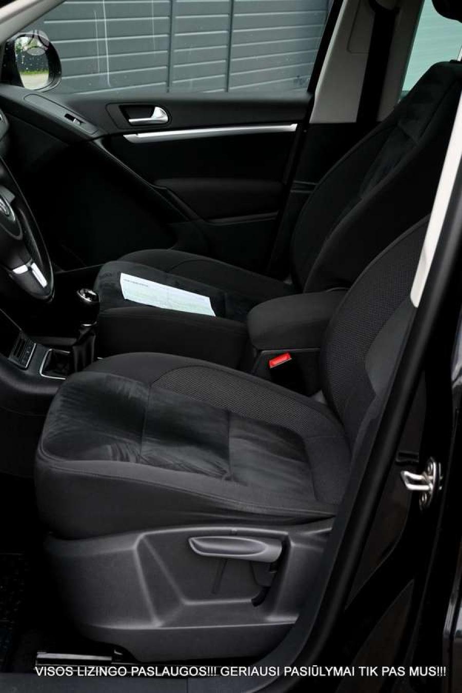 Black Volkswagen Tiguan 2012 in Kretinga, with an engine capacity of 1.97 L and mileage of 188 thousand km for 8299 €, photo 19 on AUTOMOTO.COM.LV