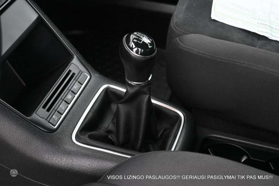 Black Volkswagen Tiguan 2012 in Kretinga, with an engine capacity of 1.97 L and mileage of 188 thousand km for 8299 €, photo 23 on AUTOMOTO.COM.LV